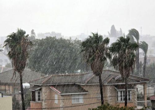 CyMet issues new yellow warning for rain and thunderstorms | Parikiaki ...